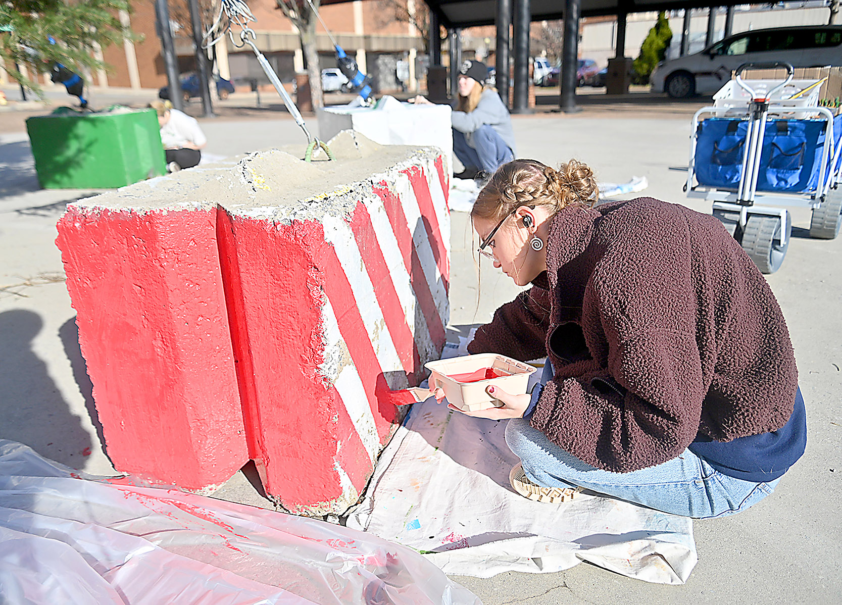 Altoona HS Heritage Plaza painting 01 | News, Sports, Jobs - Altoona Mirror